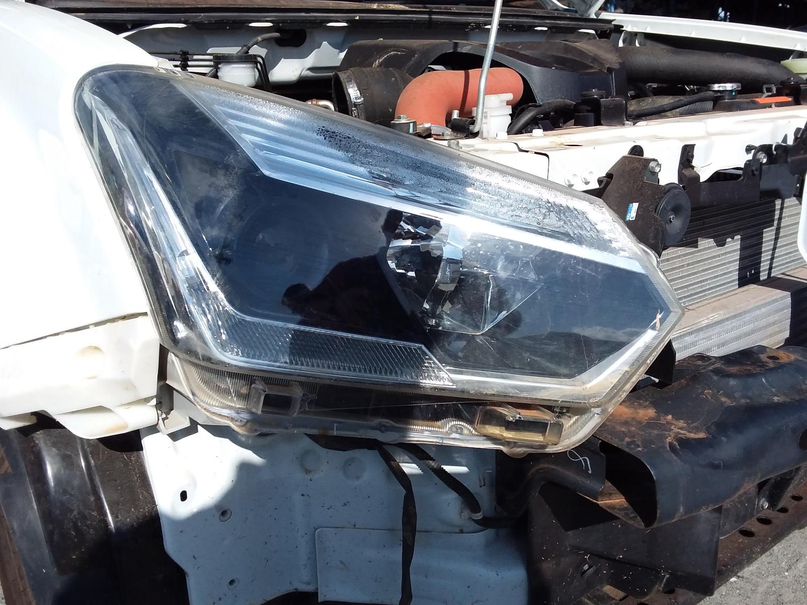 High Level Stoplight Dmax Isuzu 2018